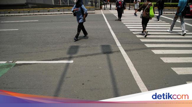 Mitos Hari Tanpa Bayangan: Cuaca Lebih Panas dan Telur Bisa Berdiri