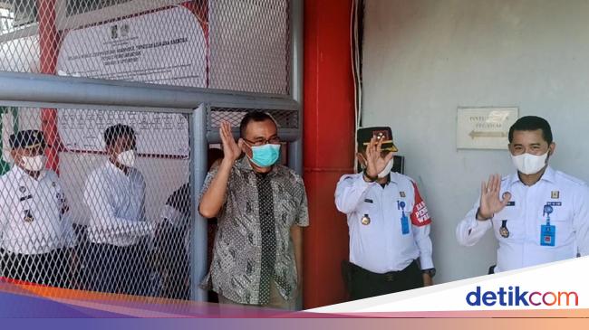 Dapat Amnesti Jokowi, Dosen Unsyiah Aceh Saiful Mahdi Bebas!