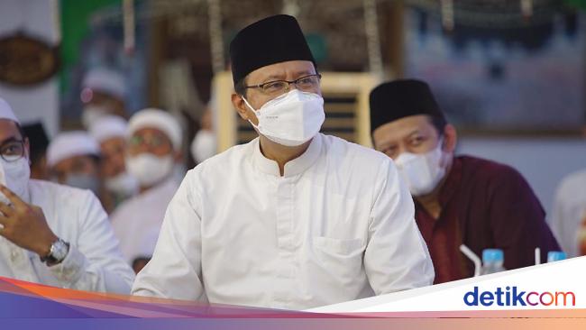 Haul KH Abdul Hamid Pasuruan Dihadiri Puluhan Ribu Orang dan Berjalan ...
