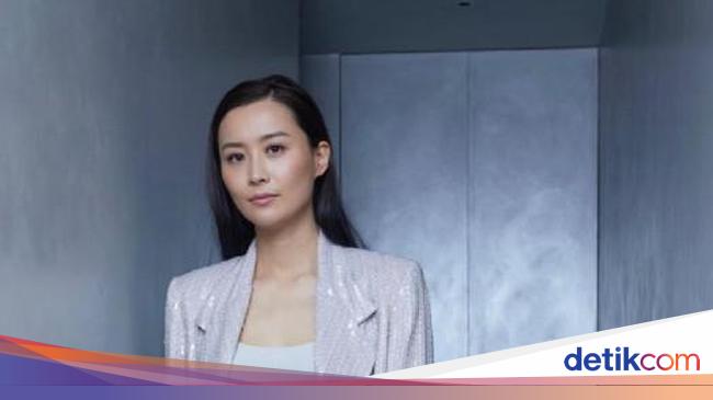 10 Potret Fala Chen, Ratu Kecantikan Bintang Shang-Chi Rela Belajar Tai Chi