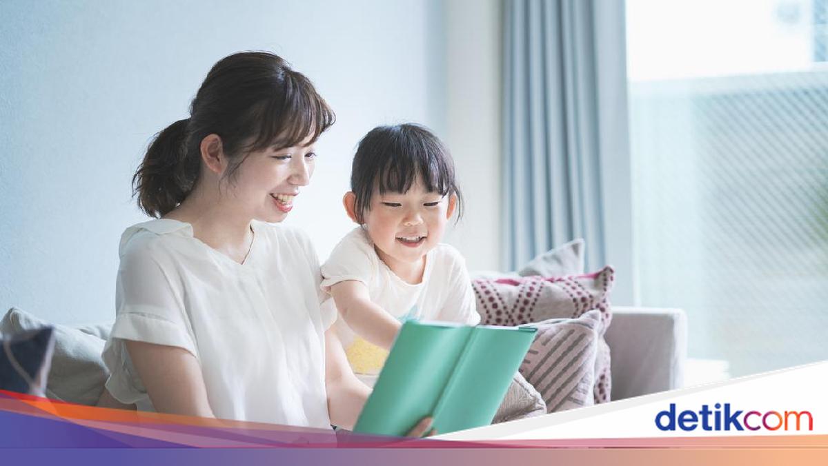 10 Contoh Cerkak Singkat Beragam Tema