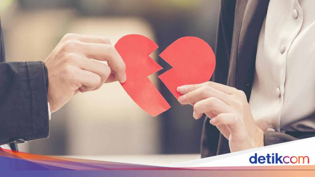 Lirik Pergi Hilang dan Lupakan, Lagu Galau karya Remember of Today