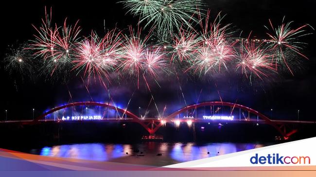 Jangan Sampai Lewat! Megahnya Jembatan Youtefa di Jayapura