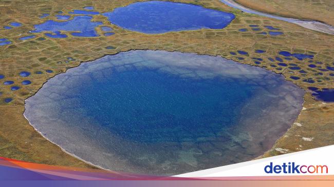 Bahaya! Lapisan Es yang Mencair Lepaskan Virus dan Limbah Radioaktif