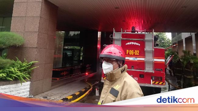 Kebakaran Terjadi di Gedung Basarnas Tadi Pagi, Diduga Korsleting Listrik
