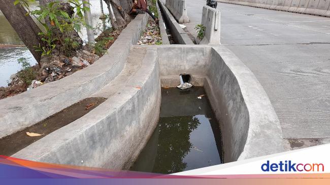 detikcom Do Your Magic: Kolam Olakan di Jl Martadinata Ancol Efektif ...