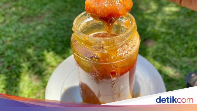 Begini Proses Pembuatan Juruh, Gula Merah khas Desa Les Bali
