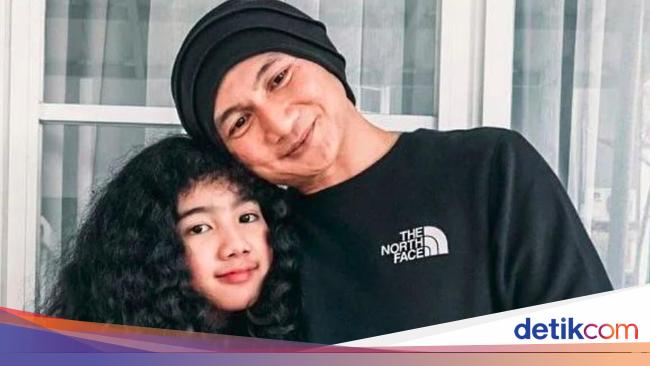 Manis! 5 Kebersamaan Anji dengan Putrinya dari Sheila Marcia