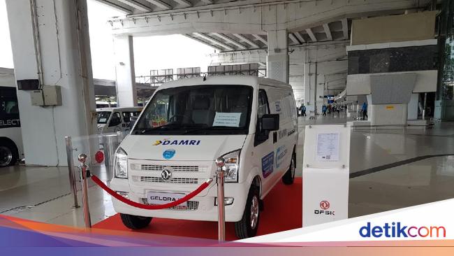 Damri Pakai Armada Mobil Listrik DFSK: Iritnya Rp 200 per KM, tapi ...