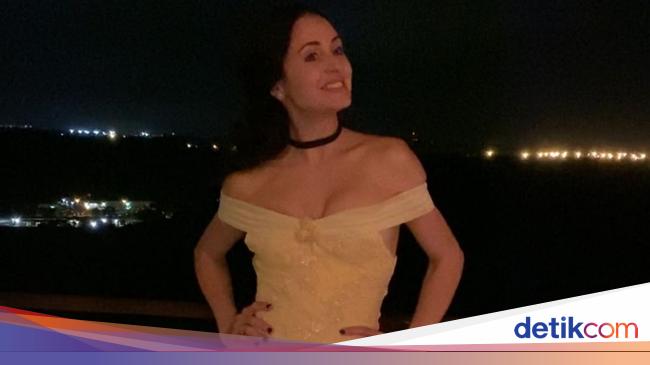 Melanie Hamrick, Pacar dan Ibu Anak ke-8 Mick Jagger Melanie Hamrick, Pacar dan Ibu Anak ke-8 Mick Jagger