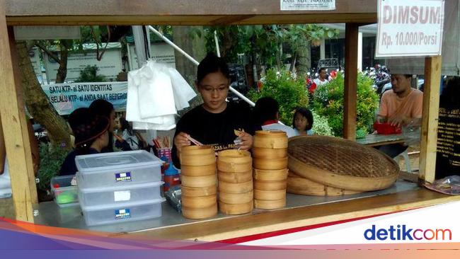 Jadi Favorit! Ini 5 Dimsum Gerobakan yang Murah dan Enak