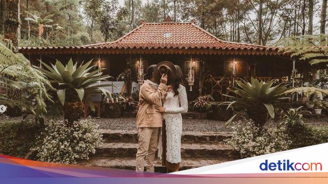 7 Foto Pernikahan Ramon Y Tungka dengan Cisya
