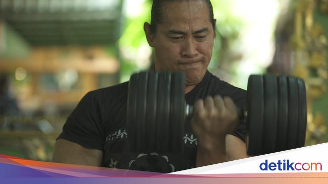 Ade Rai, Atlet Binaraga yang Terlahir dengan Berat Hanya 2,5 Kg