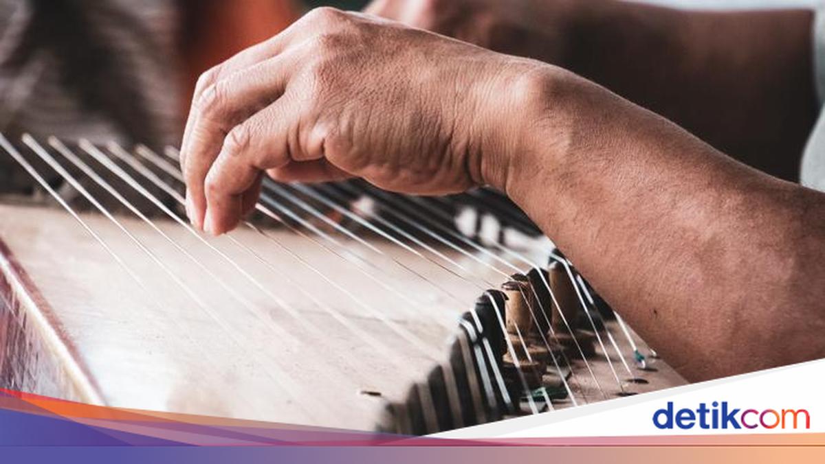 Sejarah Alat Musik Kecapi, Cara Memainkan, Fungsi dan Jenisnya