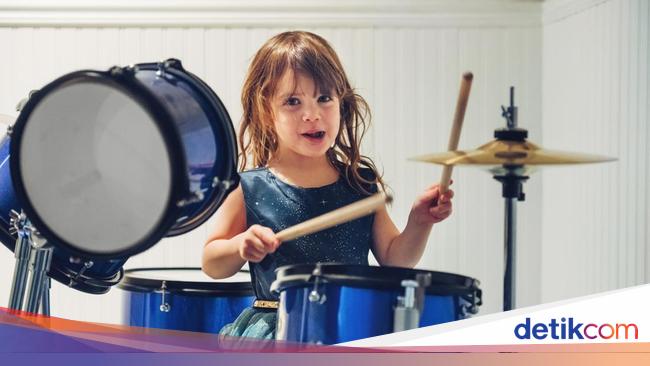 Alat Musik Ritmis Adalah? Pengertian, Fungsi, Contoh dan Cara Memainkannya