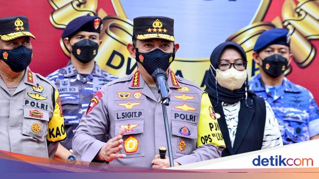 48 Orang Terpapar Omicron Kapolri Minta Akselerasi Vaksinasi