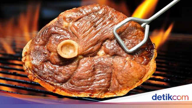 5 Tips Memanggang Daging Juicy dan Tak Gosong dari Executive Chef