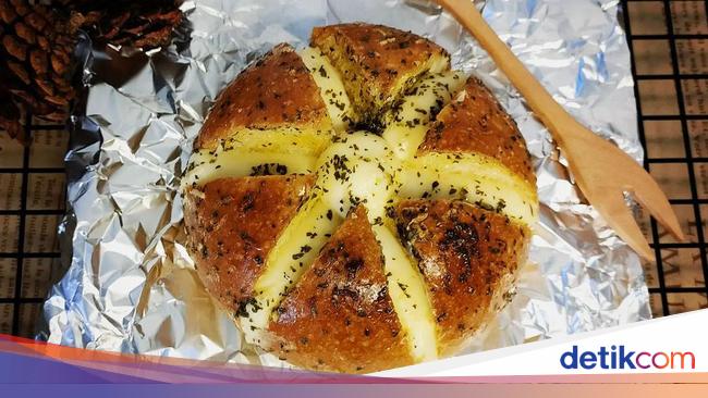 Cari Roti Sisir Jadoel hingga Garlic Bread Kekinian, di Sini Tempatnya!