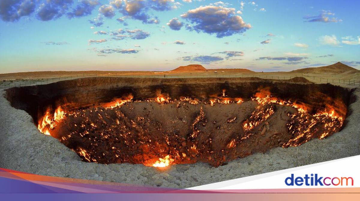 Api Pintu Neraka Akan Dipadamkan-Batu Tebing di Brasil Roboh
