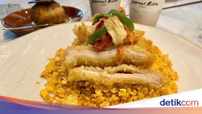 Jurnal Risa Coffee: Uniknya Nasi Goreng Kimchi dan Es Kopi Khayalan ...
