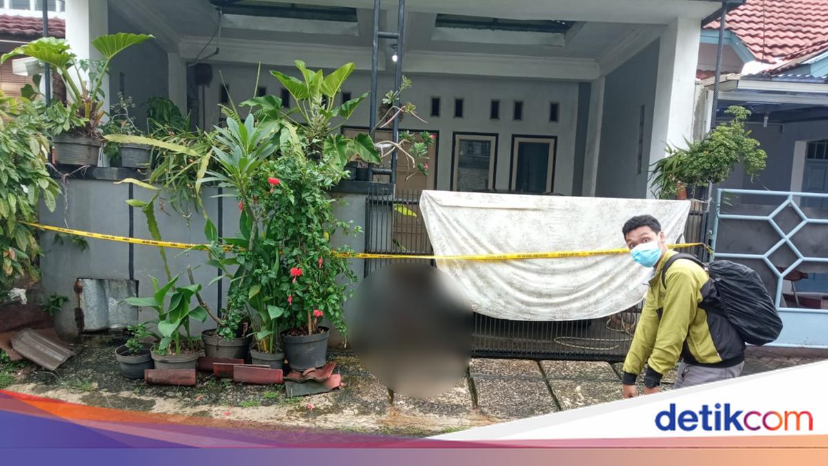 Rumah TKP Pembunuhan Perempuan di Bekasi Dipasangi Garis Polisi