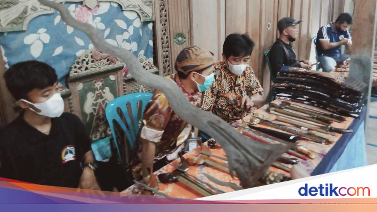 Mengenal Keris: Asal-usul, Makna hingga Cara Menyimpannya
