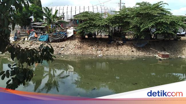 Melihat Kampung Papanggo Belakang JIS yang Disambangi Giring