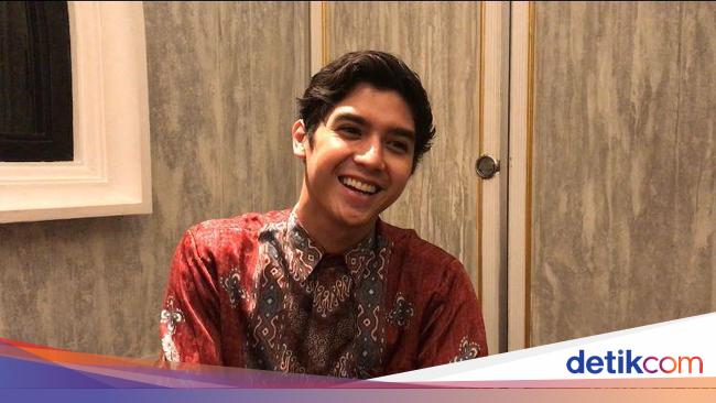 Al Ghazali Soal Buku Nikah: Itu Memang Benar Al Ghazali Soal Buku Nikah: Itu Memang Benar