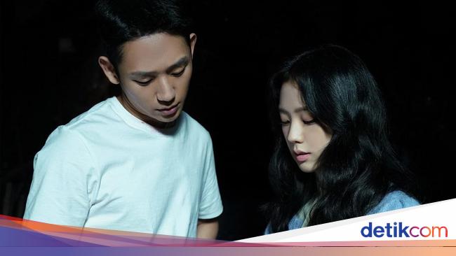 7 Potret Pemain Snowdrop di Balik Layar, Jisoo BLACKPINK & Jung Hae In ...