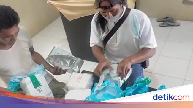 Tni Polri Gagalkan Pengiriman Sabu 3 Kg Dari Malaysia Pelaku Diburu