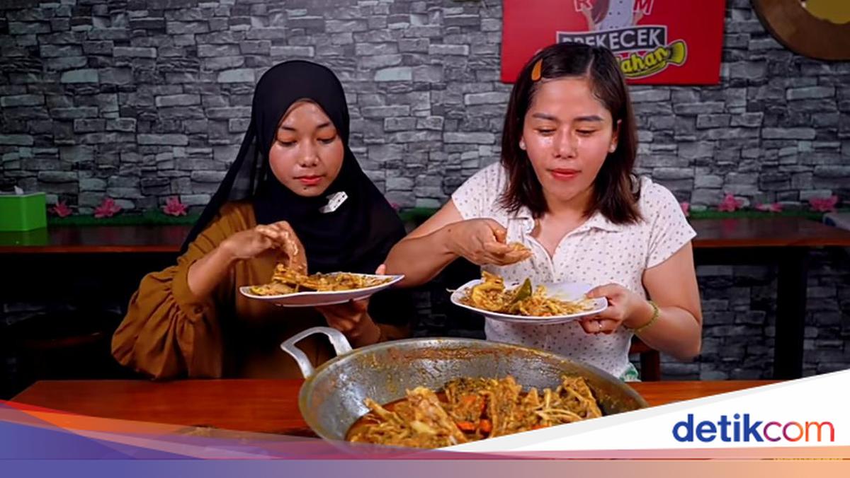Awur-Awur Emplok! 5 Makanan Super Pedas Nikmat Pilihan Farida Nurhan