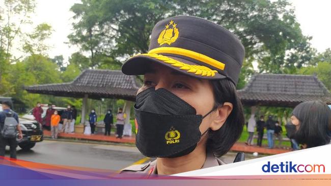 Terungkap! Ini Sosok Pemeran Video Panas 19 Detik di Emperan Toko Magelang