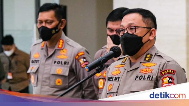 Polisi Usut Video Viral 2.500 Ton Minyak Goreng Tumpah ke Laut Polisi Usut Video Viral 2.500 Ton Minyak Goreng Tumpah ke Laut
