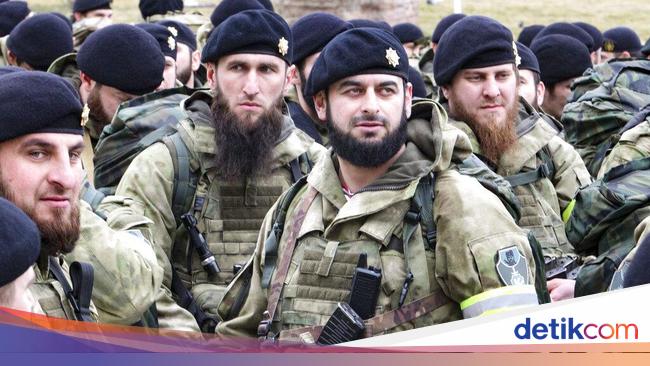 Lawan Tentara Chechnya, Petempur Ukraina Olesi Peluru dengan Lemak Babi