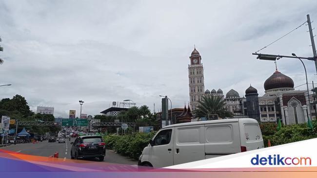 One Way Puncak Arah Jakarta Berakhir, Begini Kondisi Lalin di Simpang Gadog
