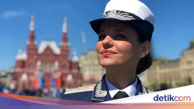 Sosok Wanita Yang Ditunjuk Putin Jadi Jubir Kemenhan Dijuluki Bond Girl
