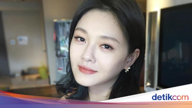 Barbie Hsu Meninggal Dunia, Ini Perjalanan Cintanya yang Penuh Lika-liku