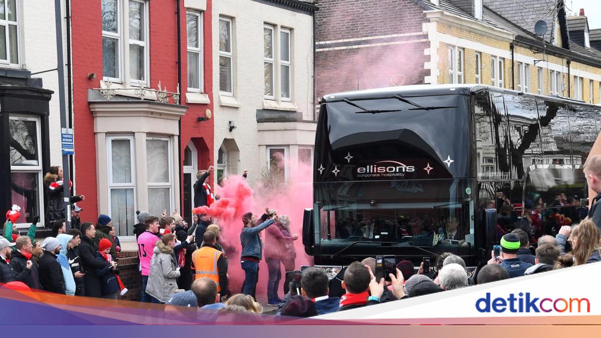 Melas Betul! Chelsea Tak Bisa Beli BBM untuk Bus Tim karena Aset Klub ...