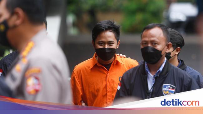 Terkuak! Alasan Doni Salmanan Titip Uang Rp 1 M pada Temannya di Bandung Terkuak! Alasan Doni Salmanan Titip Uang Rp 1 M pada Temannya di Bandung