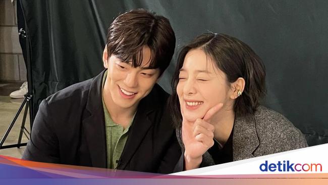 8 Potret Kim Min Kyu & Seol In Ah, Pasangan A Business Proposal Bikin Baper