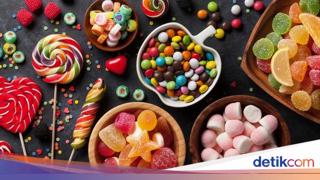 Kata MUI soal Unsur Haram dalam Warna-warni Makanan