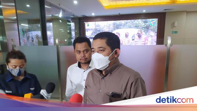 Pengacara Cerita Awal Mula Reza Arap Diberi Uang Rp 1 M oleh Doni Salmanan Pengacara Cerita Awal Mula Reza Arap Diberi Uang Rp 1 M oleh Doni Salmanan