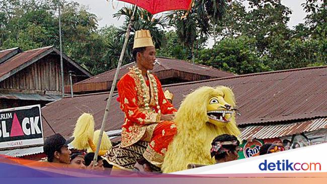 Sejarah Jampana, dari Tandu Pengantin Sunat hingga Pawai Agustusan