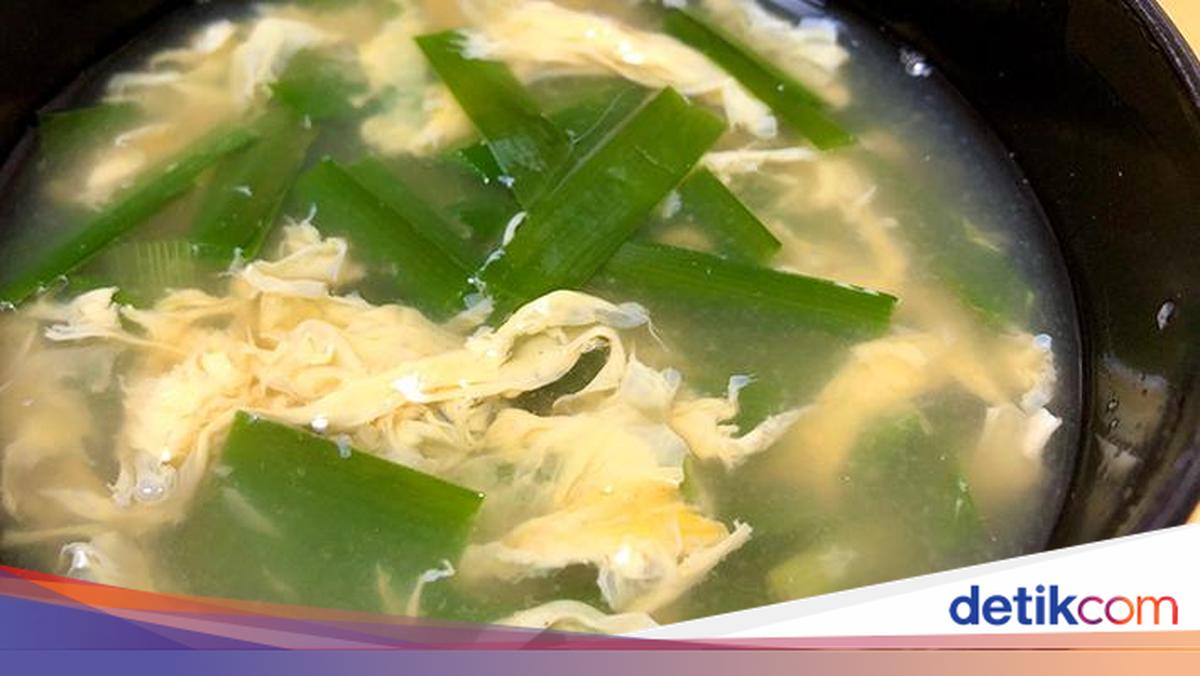 Begini Cara Masak Sup Telur yang Lembut, Cocok Buat Sarapan