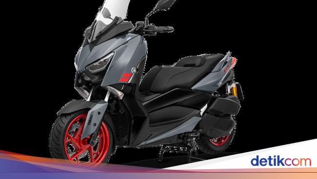 Mewah! Yamaha XMAX Special Edition, Pakai Sokbreker Ohlins