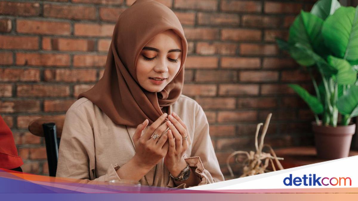 Niat Puasa Ramadan Harian dan Sebulan Penuh Arab-Artinya