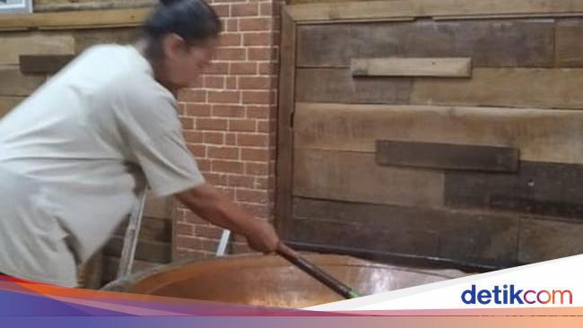 Geliat Kampung Jenang Blitar Genjot Stok untuk Lebaran