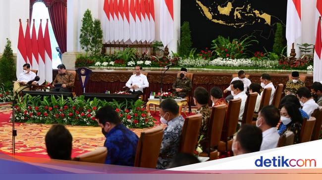 Mencuat Desakan ke 4 Menteri Mau Nyapres agar Mundur Mencuat Desakan ke 4 Menteri Mau Nyapres agar Mundur