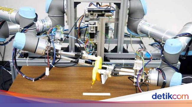 Meski Tugasnya Sepele, Robot Pengupas Pisang Ini Sangat Canggih