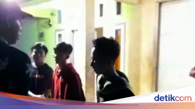 Perang Sarung di Banyuwangi Ternyata Sudah Lama Resahkan Warga Perang Sarung di Banyuwangi Ternyata Sudah Lama Resahkan Warga